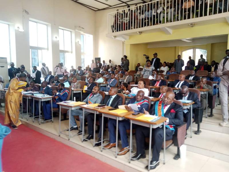 Sud-Kivu: validation des mandats des 6 suppléants et 4 chefs coutumiers ... Sud-Kivu: validation des mandats des 6 suppléants et 4 chefs coutumiers ...