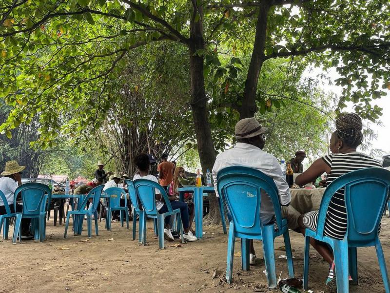 CHRONIQUE LITTERAIRE DU PROF YOKA : « Rendez-vous chez Nganda-bar ...