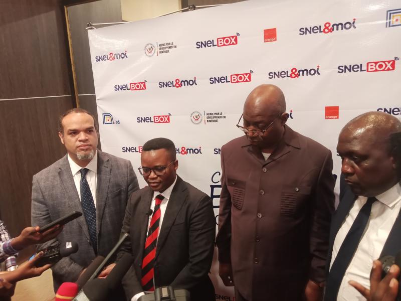 RDC : la SNEL présente l'application "Snel&moi" et le compteur ...