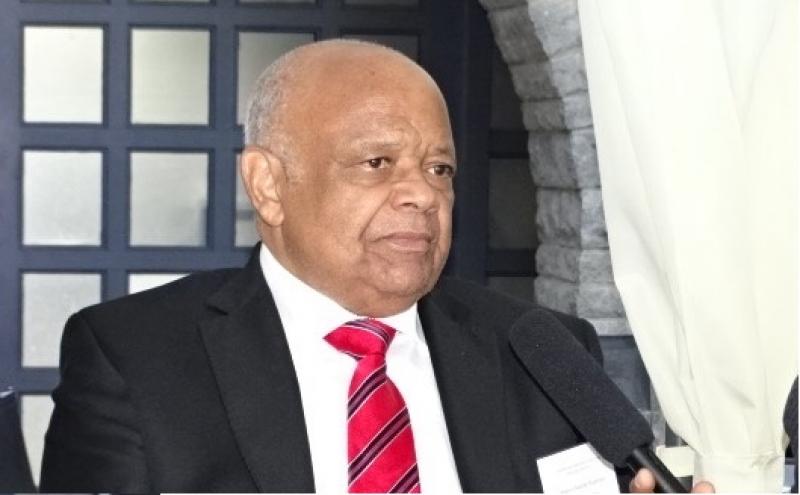 Katebe évoque un climat malsain autour des obsèques de Tshisekedi et ...