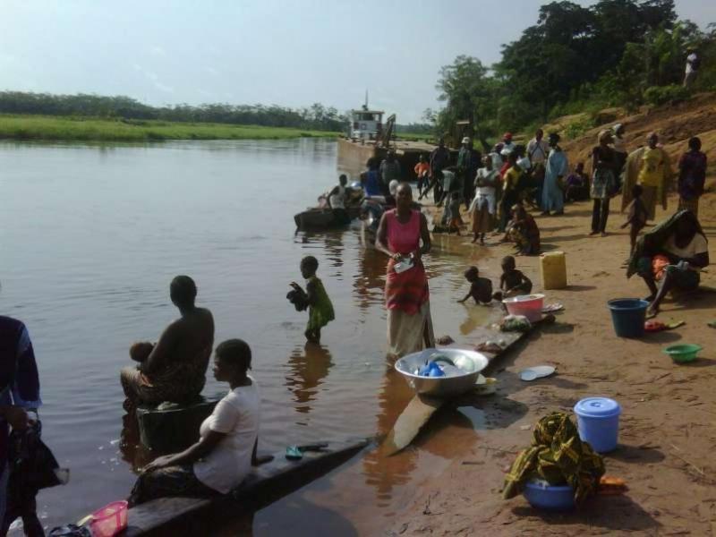 RDC-Ebola : Réunion sur les mesures aux ports et aéroport de Mbandaka ...